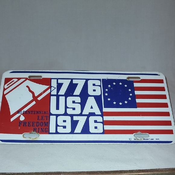 Bicentennial 1776 1976 License Plate Red White Blu | Accents | Vintage ...